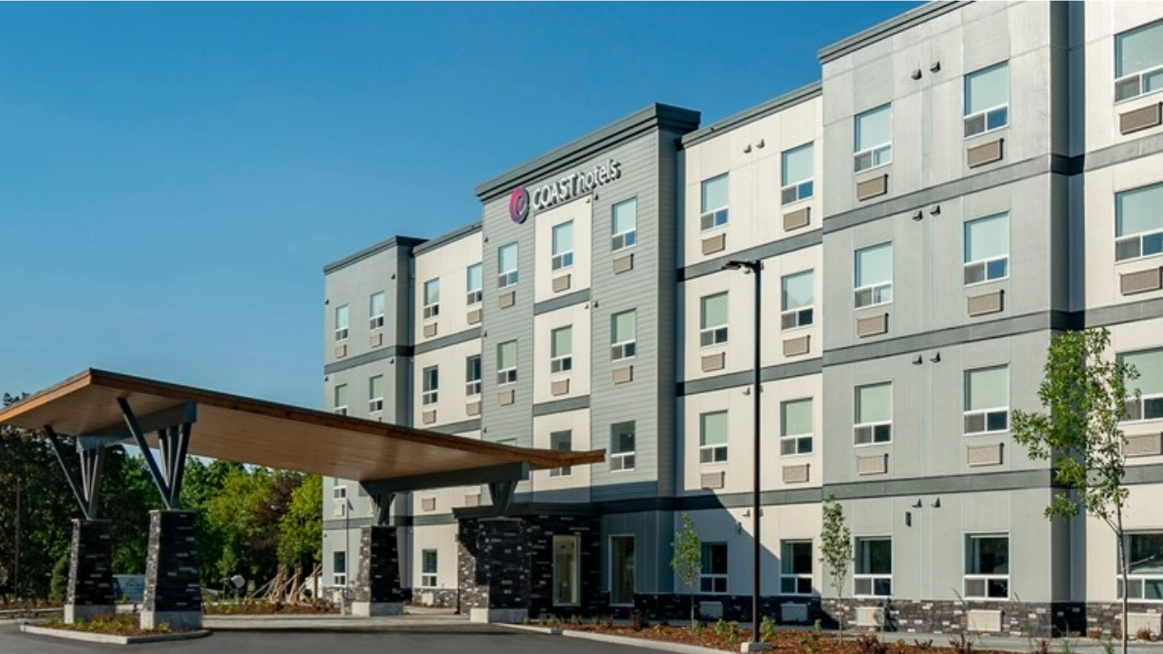 Coast Hotel | ATCO Structures Canada